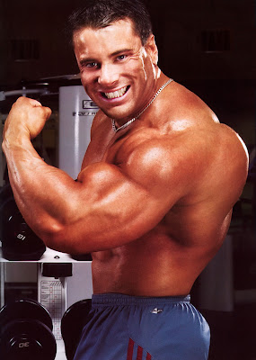 FITNESS & BEAUTY: MARK ERPELDING